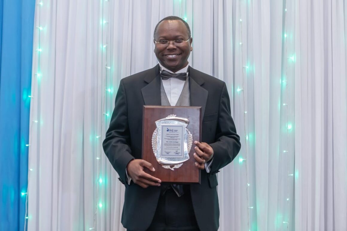Hon. Justice Professor Joel Ngugi receives the 2022 Jurist of the Year ...